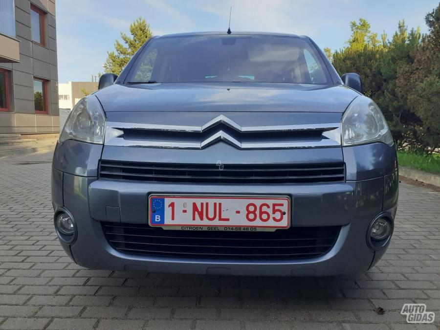 Pelēks Citroen Berlingo 2011 Mažeikiai, ar dzinēja tilpumu 1.60 L un nobraukumu 154 tūkst. km par 3950 €, foto 6 vietnē AUTOMOTO.COM.LV