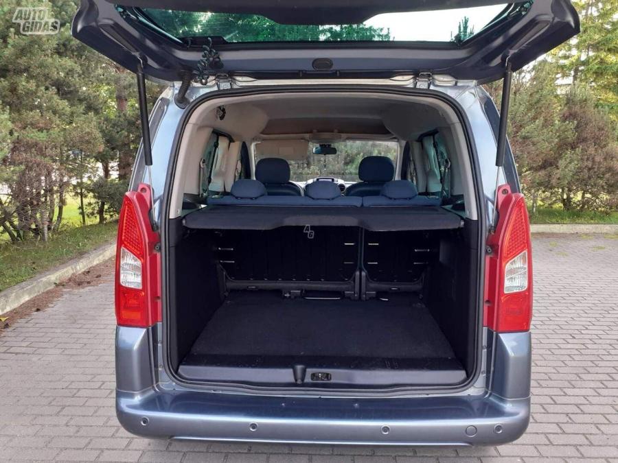 Pelēks Citroen Berlingo 2011 Mažeikiai, ar dzinēja tilpumu 1.60 L un nobraukumu 154 tūkst. km par 3950 €, foto 14 vietnē AUTOMOTO.COM.LV
