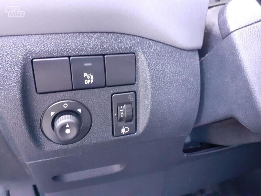 Pelēks Citroen Berlingo 2011 Mažeikiai, ar dzinēja tilpumu 1.60 L un nobraukumu 154 tūkst. km par 3950 €, foto 17 vietnē AUTOMOTO.COM.LV