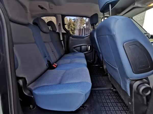 Pelēks Citroen Berlingo 2011 Rīga, ar dzinēja tilpumu 1.60 L un nobraukumu 283 tūkst. km par 3690 €, foto 7 vietnē AUTOMOTO.COM.LV