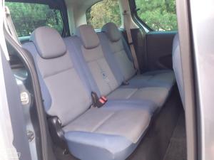 Grey Citroen Berlingo 2011 in Mazeikiai, with an engine capacity of 1.60 L and mileage of 154 thousand km for 3950 €, photo 21 on AUTOMOTO.COM.LV