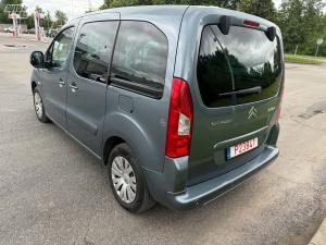 Pelēks Citroen Berlingo 2011 Mažeikiai, ar dzinēja tilpumu 1.60 L un nobraukumu 154 tūkst. km par 3950 €, foto 6 vietnē AUTOMOTO.COM.LV
