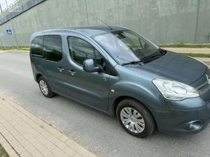 Pelēks Citroen Berlingo 2011 Mažeikiai, ar dzinēja tilpumu 1.60 L un nobraukumu 154 tūkst. km par 3950 €, foto 15 vietnē AUTOMOTO.COM.LV