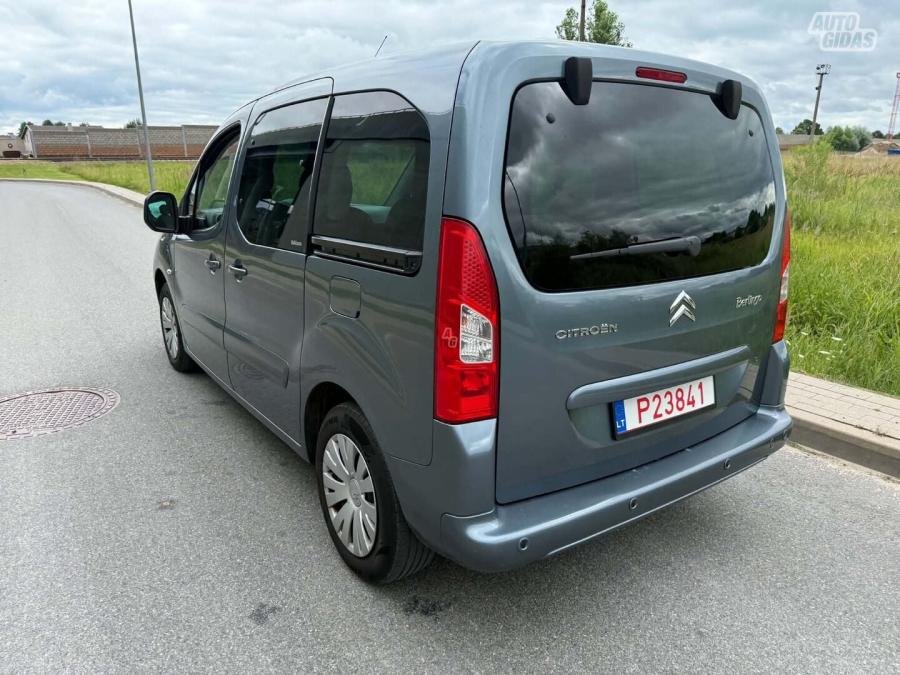 Pelēks Citroen Berlingo 2011 Mažeikiai, ar dzinēja tilpumu 1.60 L un nobraukumu 154 tūkst. km par 3950 €, foto 22 vietnē AUTOMOTO.COM.LV