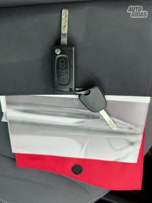 Pelēks Citroen Berlingo 2011 Mažeikiai, ar dzinēja tilpumu 1.60 L un nobraukumu 154 tūkst. km par 3950 €, foto 27 vietnē AUTOMOTO.COM.LV