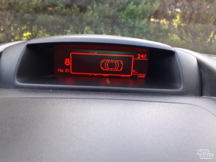 Pelēks Citroen Berlingo 2011 Mažeikiai, ar dzinēja tilpumu 1.60 L un nobraukumu 154 tūkst. km par 3950 €, foto 30 vietnē AUTOMOTO.COM.LV