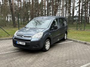 Grey Citroen Berlingo 2012 in Riga, with an engine capacity of 1.60 L and mileage of 0 thousand km for 500 €, photo 1 on AUTOMOTO.COM.LV