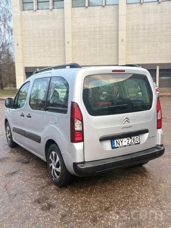 Grey Citroen Berlingo 2012 in Daugavpils, with an engine capacity of 1.60 L and mileage of 194 thousand km for 4900 €, photo 3 on AUTOMOTO.COM.LV