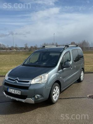 Grey Citroen Berlingo 2012 in Riga, with an engine capacity of 1.60 L and mileage of 255 thousand km for 3500 €, photo  on AUTOMOTO.COM.LV