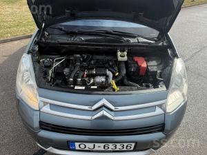 Grey Citroen Berlingo 2012 in Riga, with an engine capacity of 1.60 L and mileage of 255 thousand km for 3500 €, photo 15 on AUTOMOTO.COM.LV