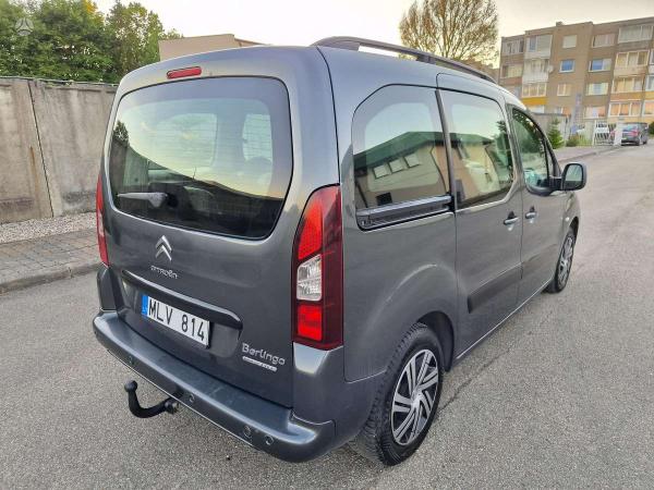 Pelēks Citroen Berlingo 2013 Mažeikiai, ar dzinēja tilpumu 1.56 L un nobraukumu 235 tūkst. km par 3950 €, foto 4 vietnē AUTOMOTO.COM.LV
