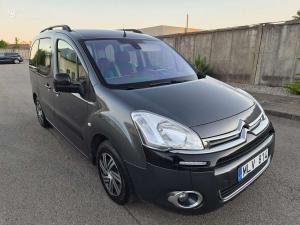 Pelēks Citroen Berlingo 2013 Mažeikiai, ar dzinēja tilpumu 1.56 L un nobraukumu 235 tūkst. km par 3950 €, foto 7 vietnē AUTOMOTO.COM.LV