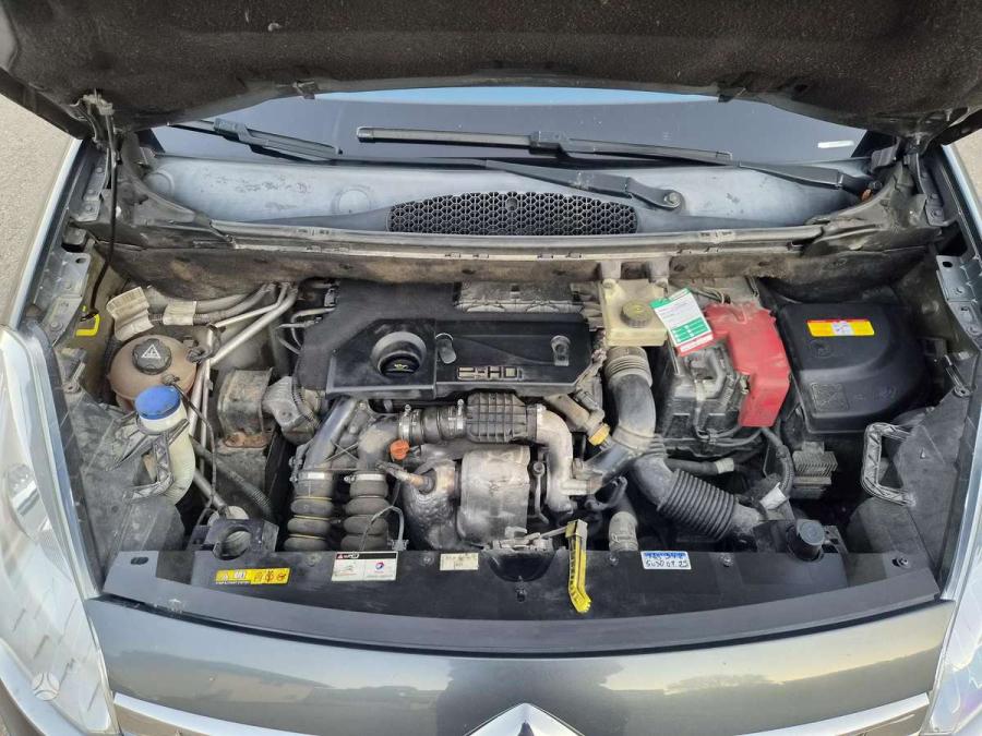 Pelēks Citroen Berlingo 2013 Mažeikiai, ar dzinēja tilpumu 1.56 L un nobraukumu 235 tūkst. km par 3950 €, foto 13 vietnē AUTOMOTO.COM.LV
