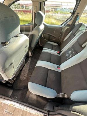 Pelēks Citroen Berlingo 2013 Mažeikiai, ar dzinēja tilpumu 1.56 L un nobraukumu 398 tūkst. km par 3300 €, foto 11 vietnē AUTOMOTO.COM.LV