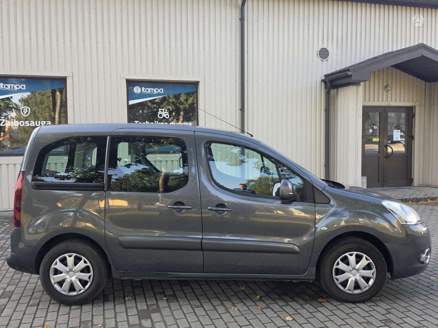 Pelēks Citroen Berlingo 2014 Šilutė, ar dzinēja tilpumu 1.56 L un nobraukumu 330 tūkst. km par 4500 €, foto 7 vietnē AUTOMOTO.COM.LV