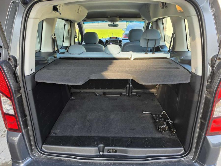 Pelēks Citroen Berlingo 2014 Šilutė, ar dzinēja tilpumu 1.56 L un nobraukumu 330 tūkst. km par 4500 €, foto 14 vietnē AUTOMOTO.COM.LV