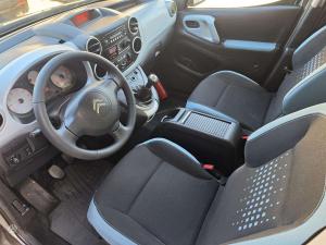 Pelēks Citroen Berlingo 2014 Šilutė, ar dzinēja tilpumu 1.56 L un nobraukumu 330 tūkst. km par 4500 €, foto 23 vietnē AUTOMOTO.COM.LV