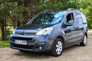 Grey Citroen Berlingo 2015 in Kretinga, with an engine capacity of 1.60 L and mileage of 205 thousand km for 6450 €, photo  on AUTOMOTO.COM.LV