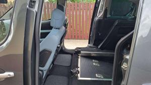 Pelēks Citroen Berlingo 2015 Plungė, ar dzinēja tilpumu 1.56 L un nobraukumu 255 tūkst. km par 5250 €, foto 8 vietnē AUTOMOTO.COM.LV