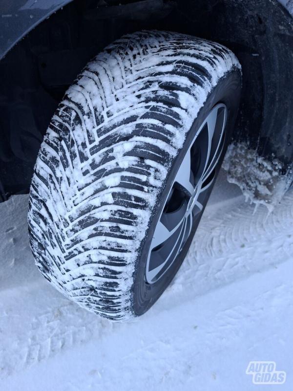 Grey Citroen Berlingo 2016 in Vilnius, with an engine capacity of 1.60 L and mileage of 299 thousand km for 5350 €, photo 8 on AUTOMOTO.COM.LV