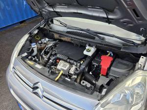 Grey Citroen Berlingo 2017 in Kaunas, with an engine capacity of 1.20 L and mileage of 119 thousand km for 2900 €, photo 13 on AUTOMOTO.COM.LV