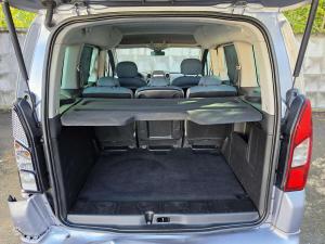 Grey Citroen Berlingo 2017 in Kaunas, with an engine capacity of 1.20 L and mileage of 119 thousand km for 2900 €, photo 23 on AUTOMOTO.COM.LV