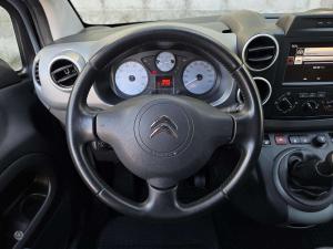 Grey Citroen Berlingo 2017 in Kaunas, with an engine capacity of 1.20 L and mileage of 119 thousand km for 2900 €, photo 30 on AUTOMOTO.COM.LV