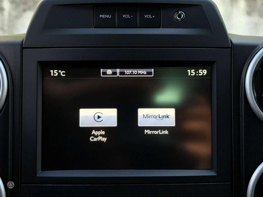 Grey Citroen Berlingo 2017 in Kaunas, with an engine capacity of 1.20 L and mileage of 119 thousand km for 2900 €, photo 38 on AUTOMOTO.COM.LV