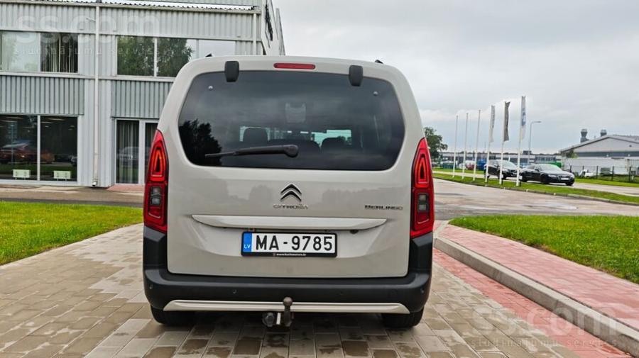 Pelēks Citroen Berlingo 2018 Jelgava, ar dzinēja tilpumu 1.50 L un nobraukumu 204 tūkst. km par 10500 €, foto 9 vietnē AUTOMOTO.COM.LV