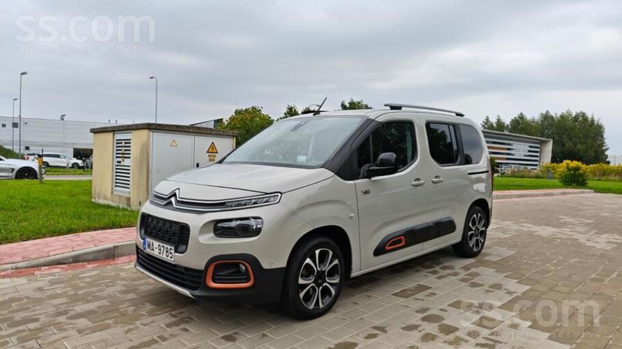 Pelēks Citroen Berlingo 2018 Jelgava, ar dzinēja tilpumu 1.50 L un nobraukumu 204 tūkst. km par 10500 €, foto 17 vietnē AUTOMOTO.COM.LV