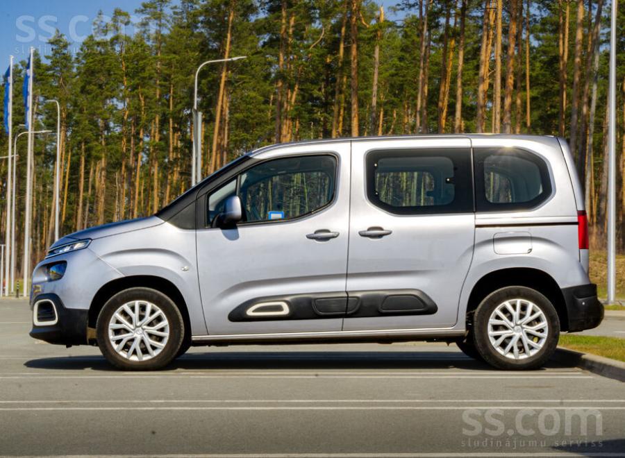 Pelēks Citroen Berlingo 2019 Rīga, ar dzinēja tilpumu 1.50 L un nobraukumu 248 tūkst. km par 6790 €, foto 4 vietnē AUTOMOTO.COM.LV