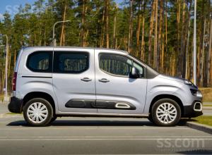 Pelēks Citroen Berlingo 2019 Rīga, ar dzinēja tilpumu 1.50 L un nobraukumu 248 tūkst. km par 6790 €, foto 5 vietnē AUTOMOTO.COM.LV