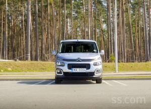 Pelēks Citroen Berlingo 2019 Rīga, ar dzinēja tilpumu 1.50 L un nobraukumu 248 tūkst. km par 6790 €, foto 6 vietnē AUTOMOTO.COM.LV