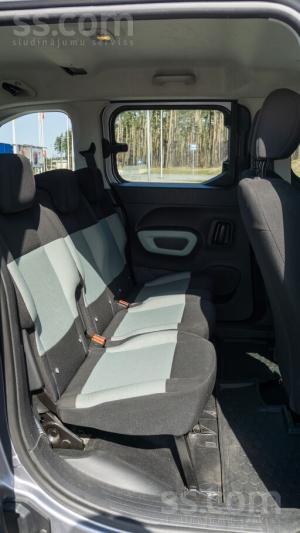 Pelēks Citroen Berlingo 2019 Rīga, ar dzinēja tilpumu 1.50 L un nobraukumu 248 tūkst. km par 6790 €, foto 10 vietnē AUTOMOTO.COM.LV