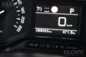 Pelēks Citroen Berlingo 2019 Kuldīga, ar dzinēja tilpumu 1.50 L un nobraukumu 0 tūkst. km par 9990 €, foto 12 vietnē AUTOMOTO.COM.LV