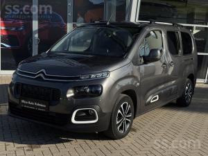 Grey Citroen Berlingo 2019 in Valmiera, with an engine capacity of 1.50 L and mileage of 43 thousand km for 13900 €, photo 4 on AUTOMOTO.COM.LV