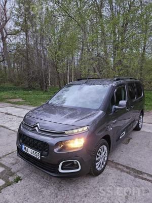 Pelēks Citroen Berlingo 2019 Rīga, ar dzinēja tilpumu 1.50 L un nobraukumu 169 tūkst. km par 12000 €, foto 3 vietnē AUTOMOTO.COM.LV