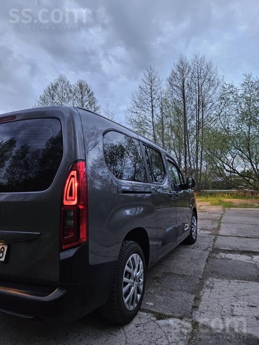 Pelēks Citroen Berlingo 2019 Rīga, ar dzinēja tilpumu 1.50 L un nobraukumu 169 tūkst. km par 12000 €, foto 6 vietnē AUTOMOTO.COM.LV