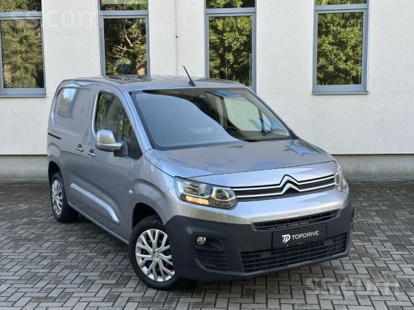 Pelēks Citroen Berlingo 2019 Jelgava, ar dzinēja tilpumu 1.50 L un nobraukumu 307 tūkst. km par 8950 €, foto 1 vietnē AUTOMOTO.COM.LV