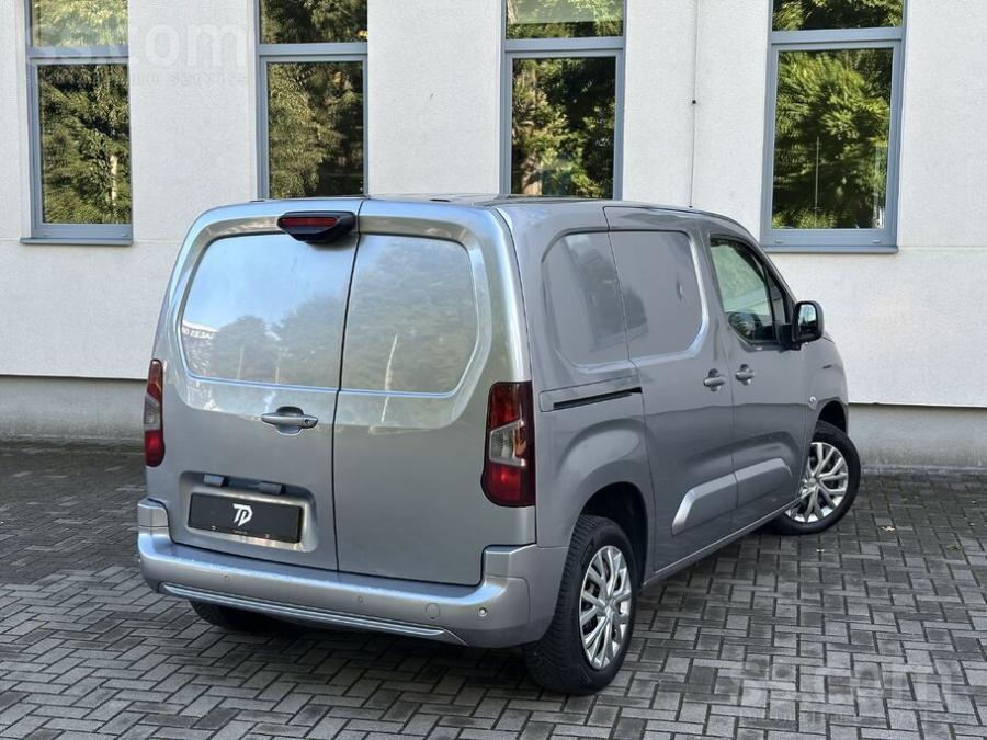Pelēks Citroen Berlingo 2019 Jelgava, ar dzinēja tilpumu 1.50 L un nobraukumu 307 tūkst. km par 8950 €, foto 7 vietnē AUTOMOTO.COM.LV