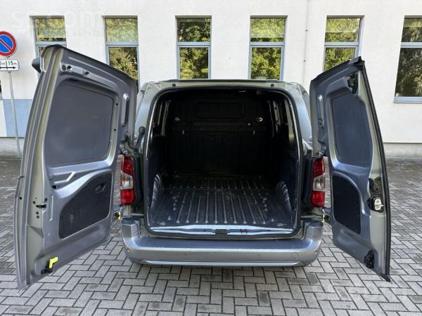 Pelēks Citroen Berlingo 2019 Jelgava, ar dzinēja tilpumu 1.50 L un nobraukumu 307 tūkst. km par 8950 €, foto 8 vietnē AUTOMOTO.COM.LV