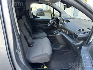 Pelēks Citroen Berlingo 2019 Jelgava, ar dzinēja tilpumu 1.50 L un nobraukumu 307 tūkst. km par 8950 €, foto 12 vietnē AUTOMOTO.COM.LV