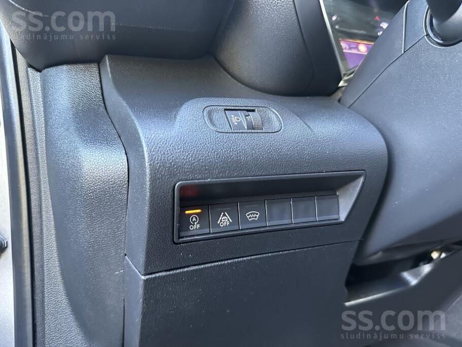 Pelēks Citroen Berlingo 2019 Jelgava, ar dzinēja tilpumu 1.50 L un nobraukumu 307 tūkst. km par 8950 €, foto 13 vietnē AUTOMOTO.COM.LV