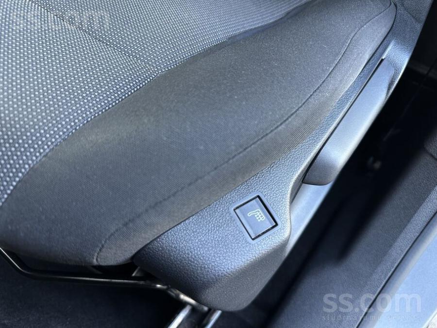 Pelēks Citroen Berlingo 2019 Jelgava, ar dzinēja tilpumu 1.50 L un nobraukumu 307 tūkst. km par 8950 €, foto 16 vietnē AUTOMOTO.COM.LV