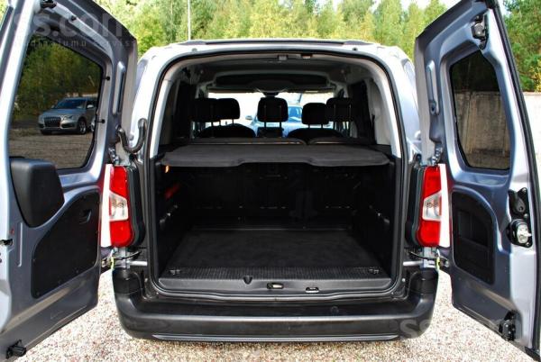 Grey Citroen Berlingo 2019 in Tukums, with an engine capacity of 1.50 L and mileage of 195 thousand km for 8700 €, photo 9 on AUTOMOTO.COM.LV