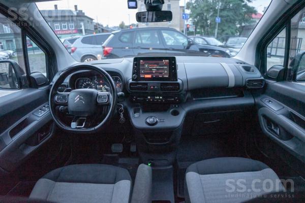 Grey Citroen Berlingo 2019 in Liepaja, with an engine capacity of 1.50 L and mileage of 177 thousand km for 12850 €, photo 9 on AUTOMOTO.COM.LV