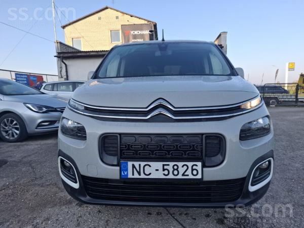 Pelēks Citroen Berlingo 2019 Talsi, ar dzinēja tilpumu 1.50 L un nobraukumu 299 tūkst. km par 6900 €, foto 6 vietnē AUTOMOTO.COM.LV