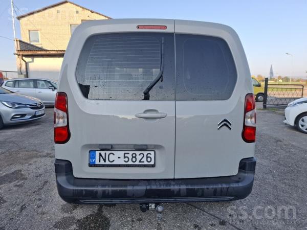 Pelēks Citroen Berlingo 2019 Talsi, ar dzinēja tilpumu 1.50 L un nobraukumu 299 tūkst. km par 6900 €, foto 7 vietnē AUTOMOTO.COM.LV