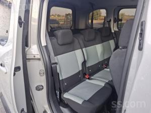Grey Citroen Berlingo 2019 in Talsi, with an engine capacity of 1.50 L and mileage of 299 thousand km for 6900 €, photo 16 on AUTOMOTO.COM.LV