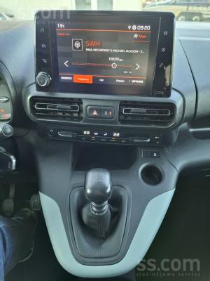 Grey Citroen Berlingo 2019 in Talsi, with an engine capacity of 1.50 L and mileage of 299 thousand km for 6900 €, photo 20 on AUTOMOTO.COM.LV